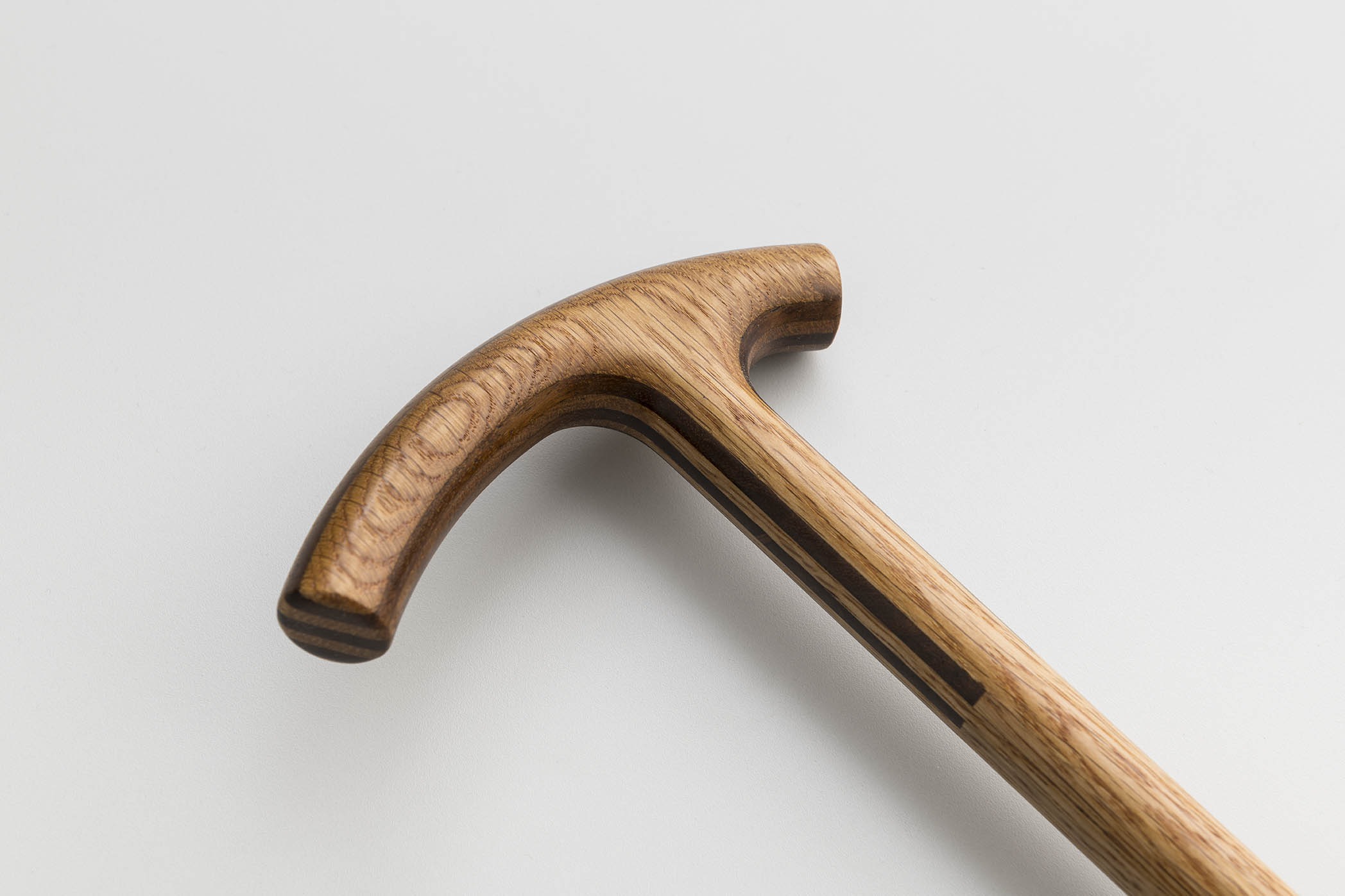iF Design - T handle walking stick