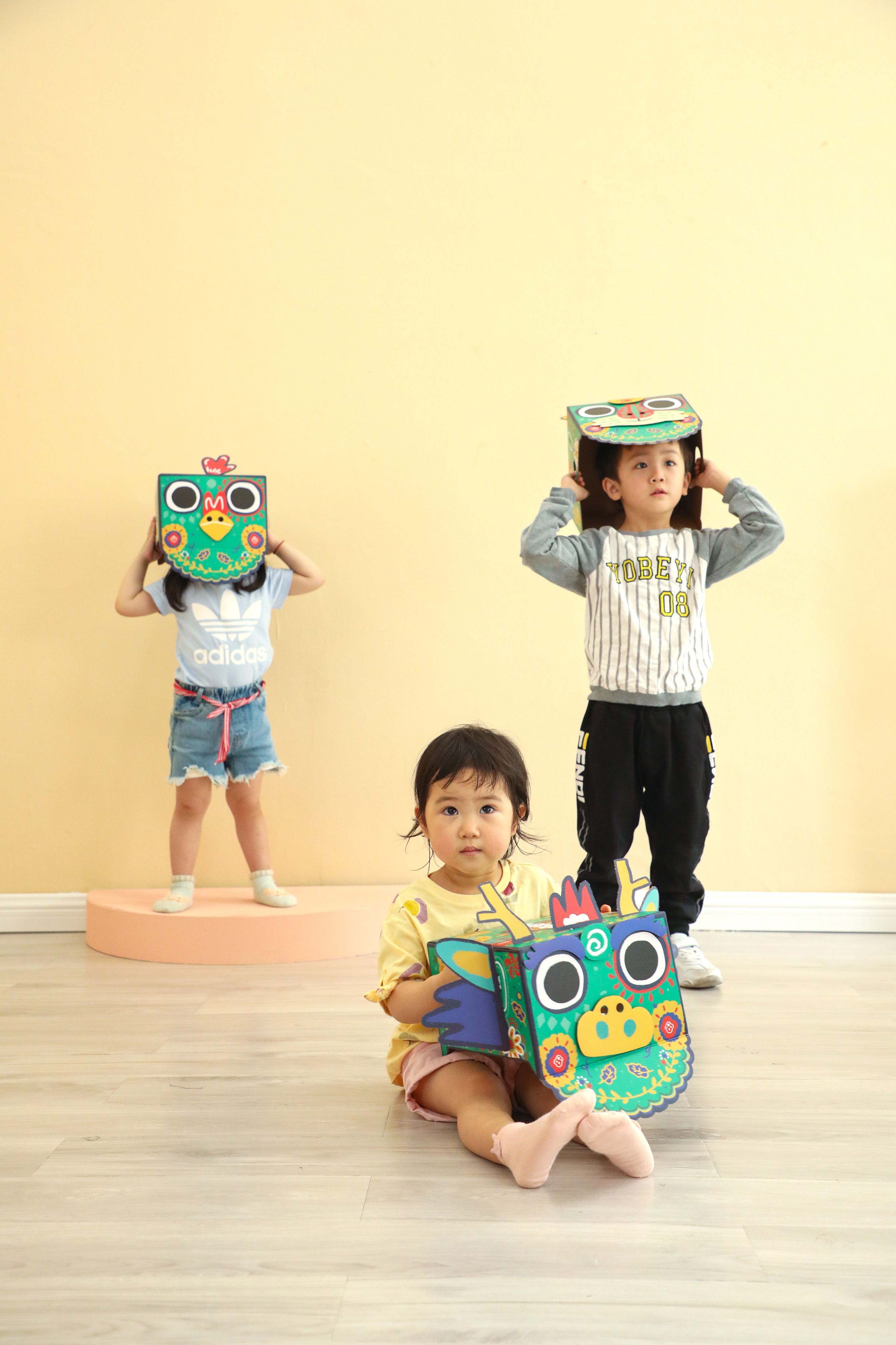 iF Design - Transformable Zodiac Animals : Children's Gift Box