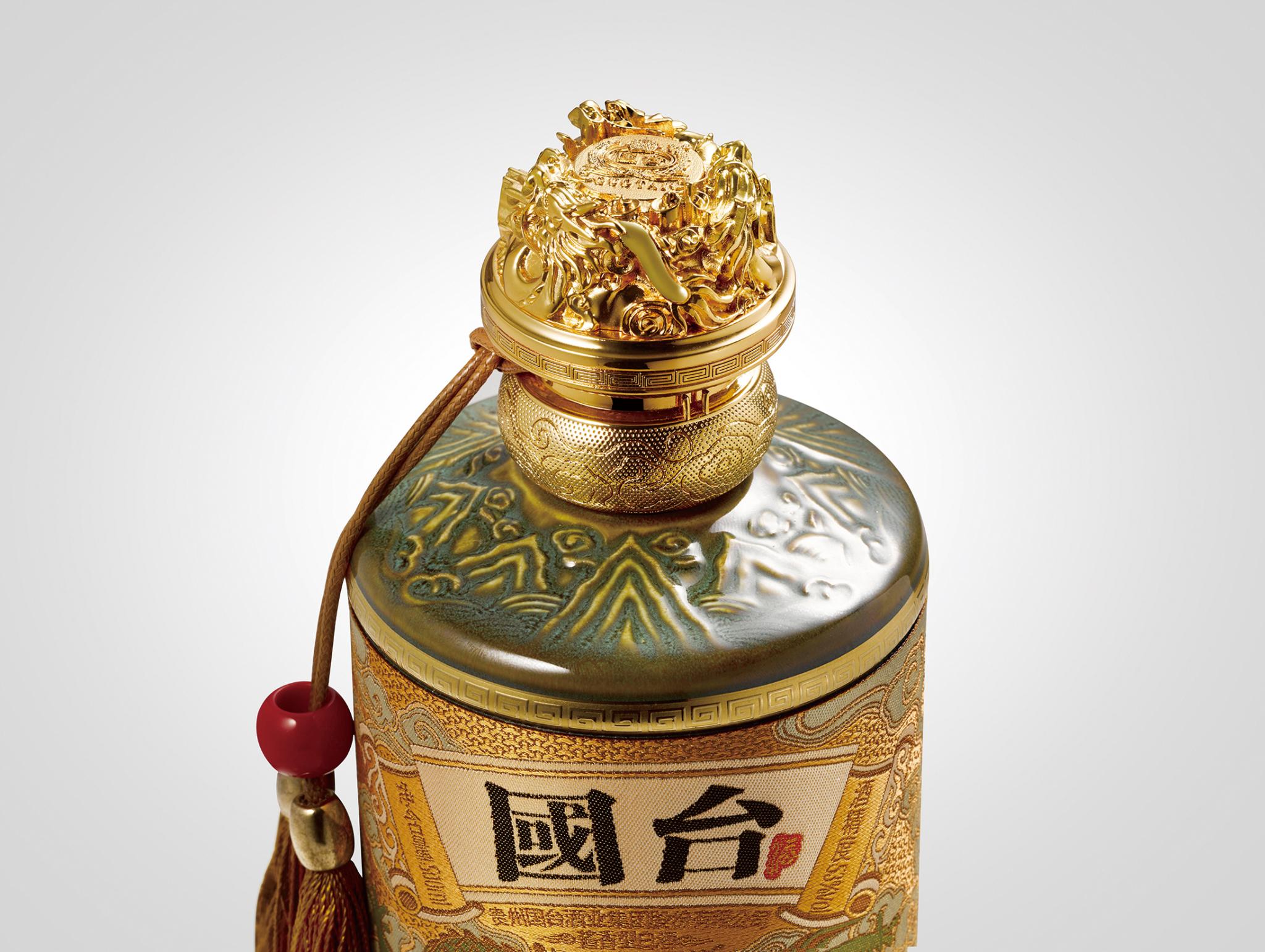 iF Design - Guotai · Longjiu Zuncang Chinese Baijiu