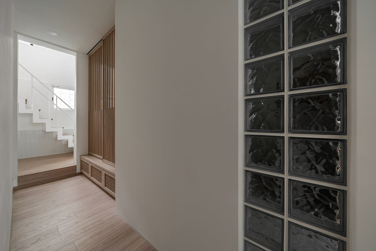 iF Design - Ladder houses in alleys