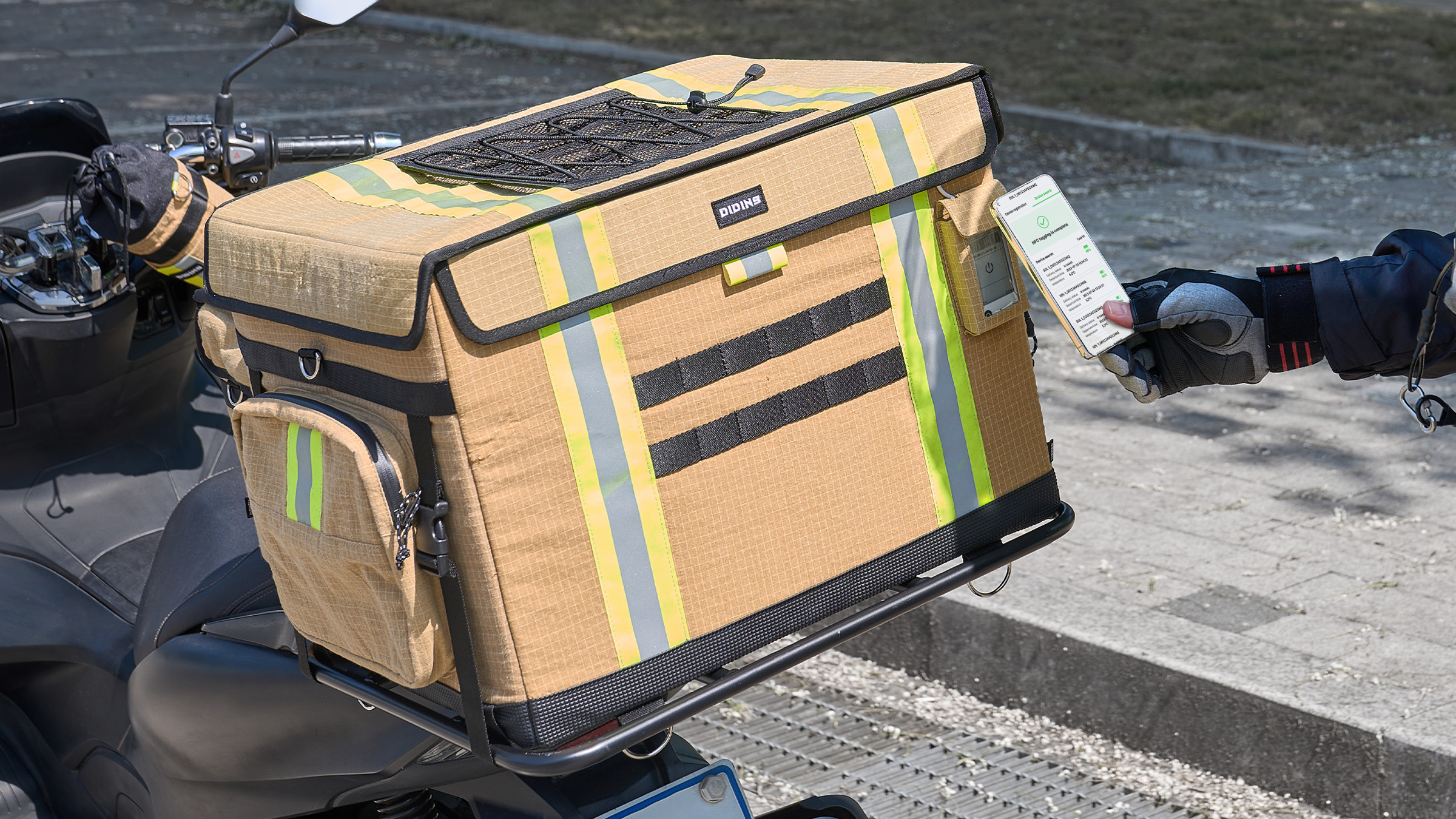 iF Design - DIDING Bags