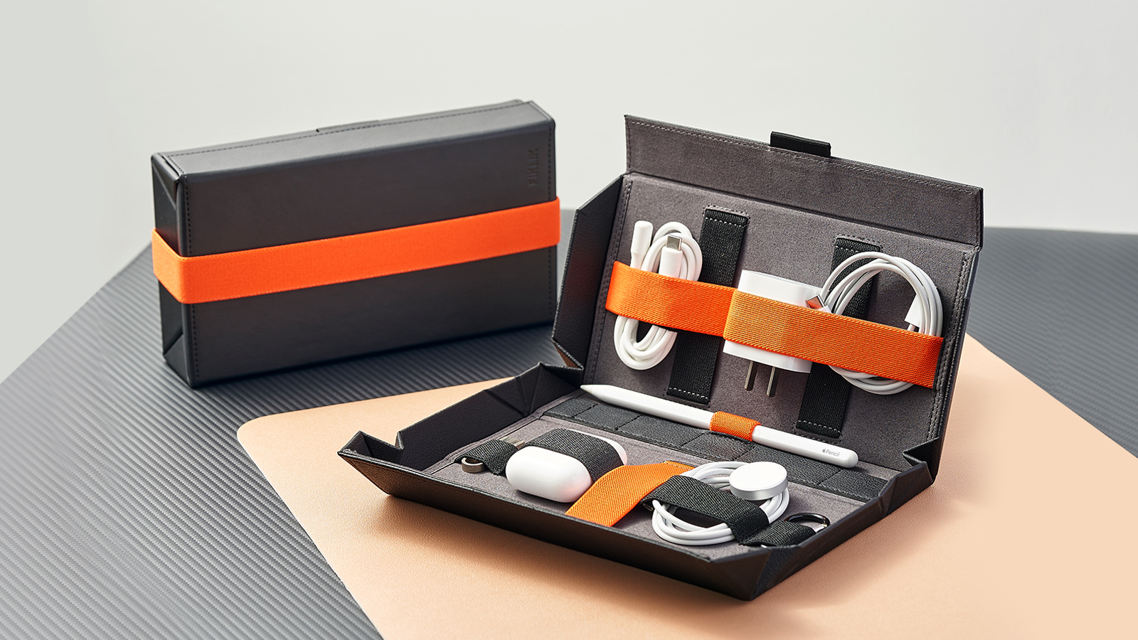 iF Design - FIKLIK magnetic tech organizer