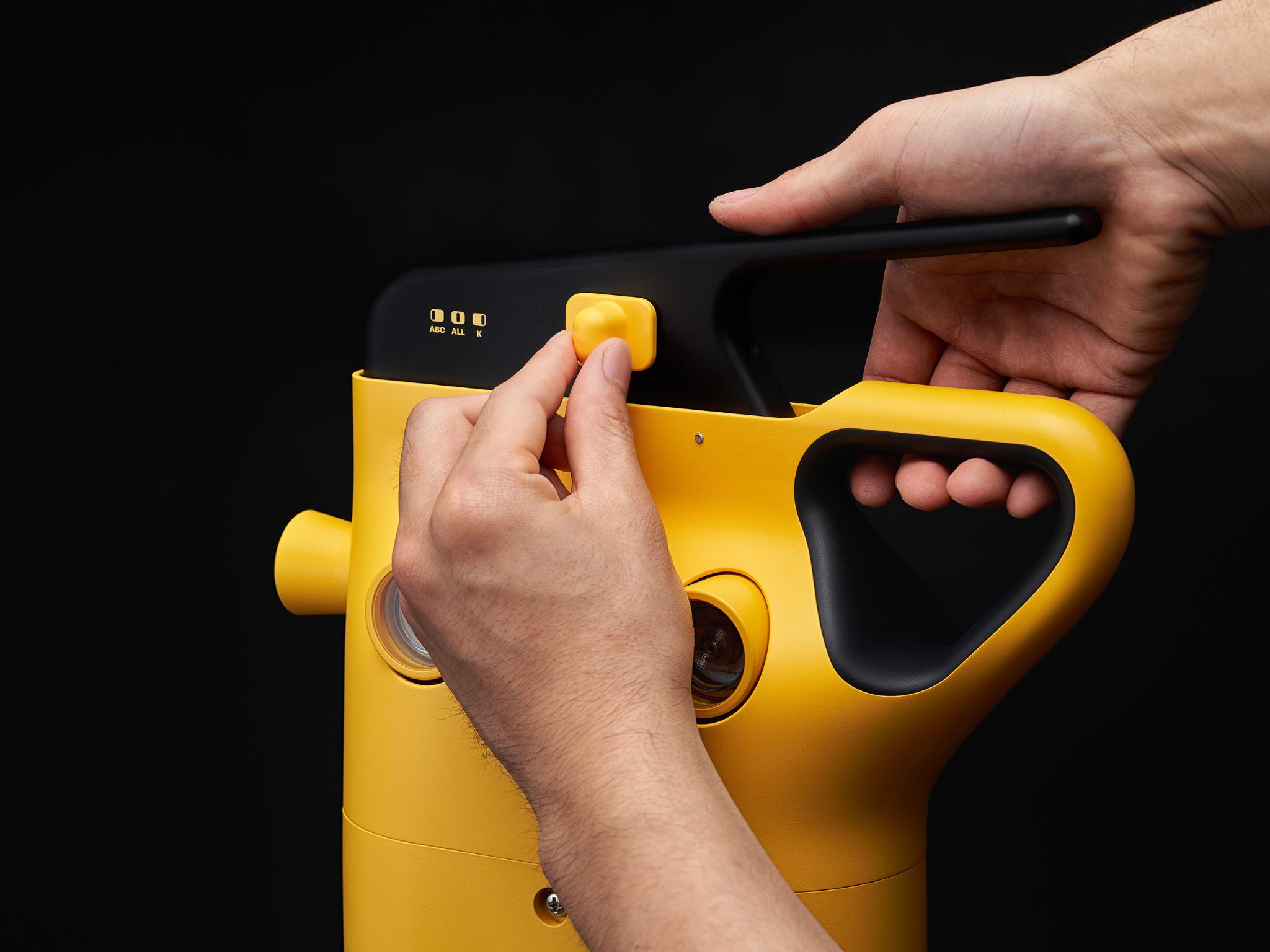 iF Design - Fire extinguisher "HERE"