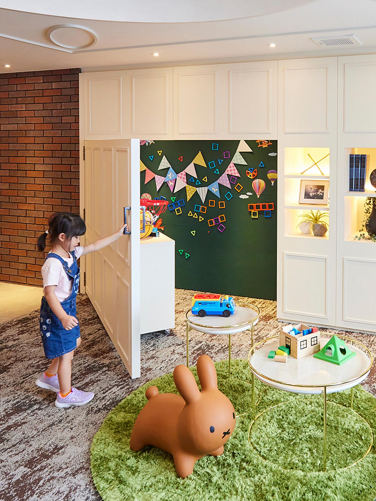 iF Design - ever-changing lounge