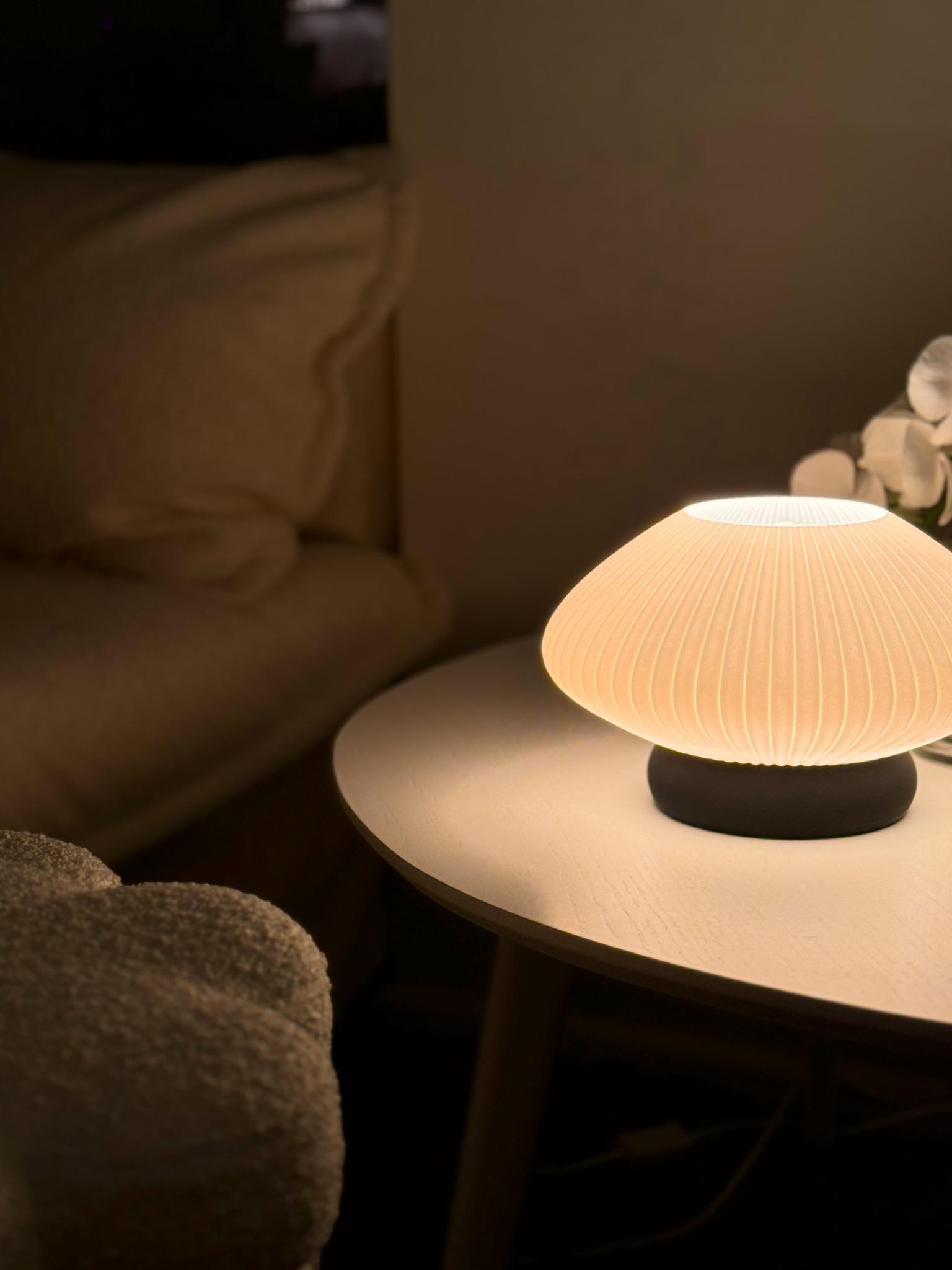 iF Design - Maju Lily Lamp