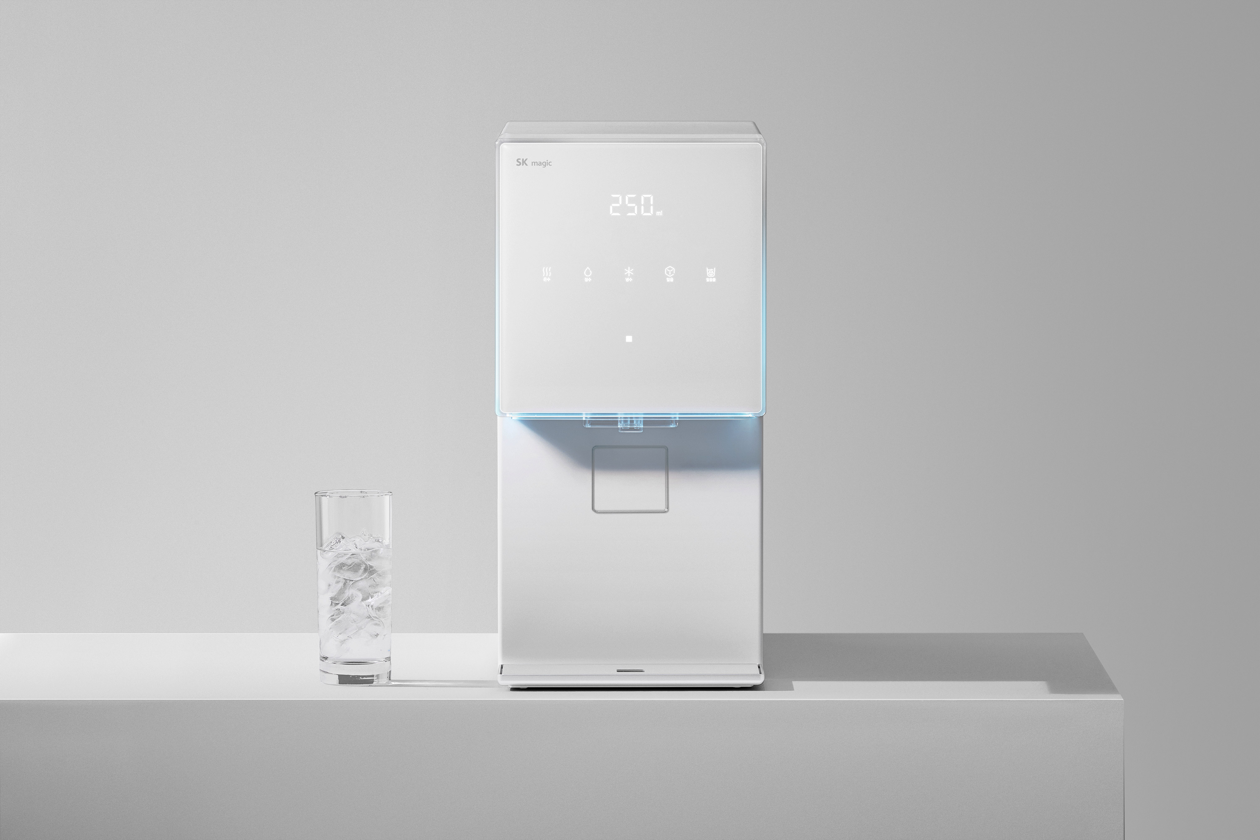 iF Design - TITAN Ice Water Purifier