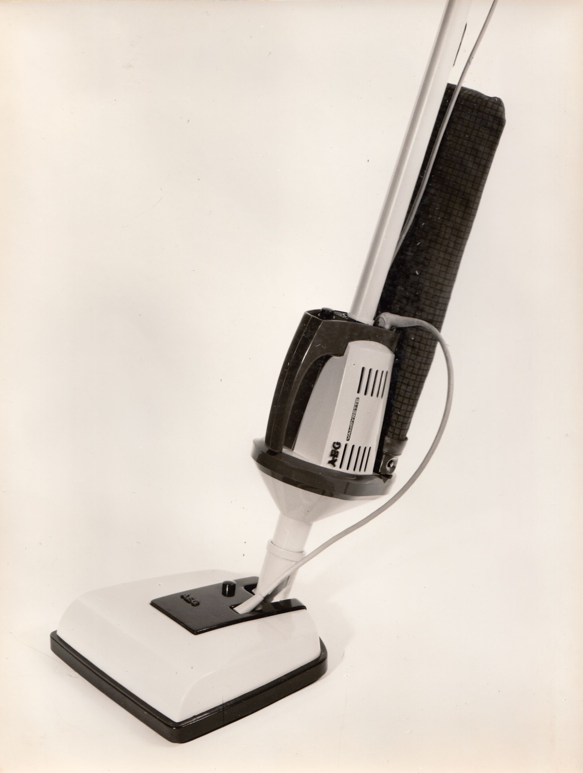 iF Design - Kombination Vampyrette/Teppichklopfer