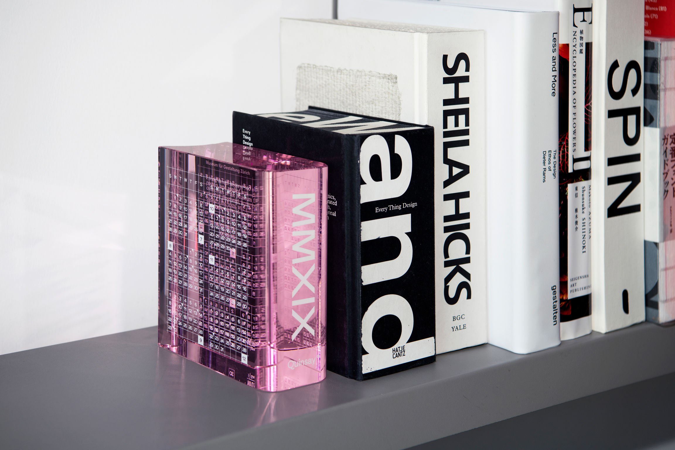 iF Design - Time Book