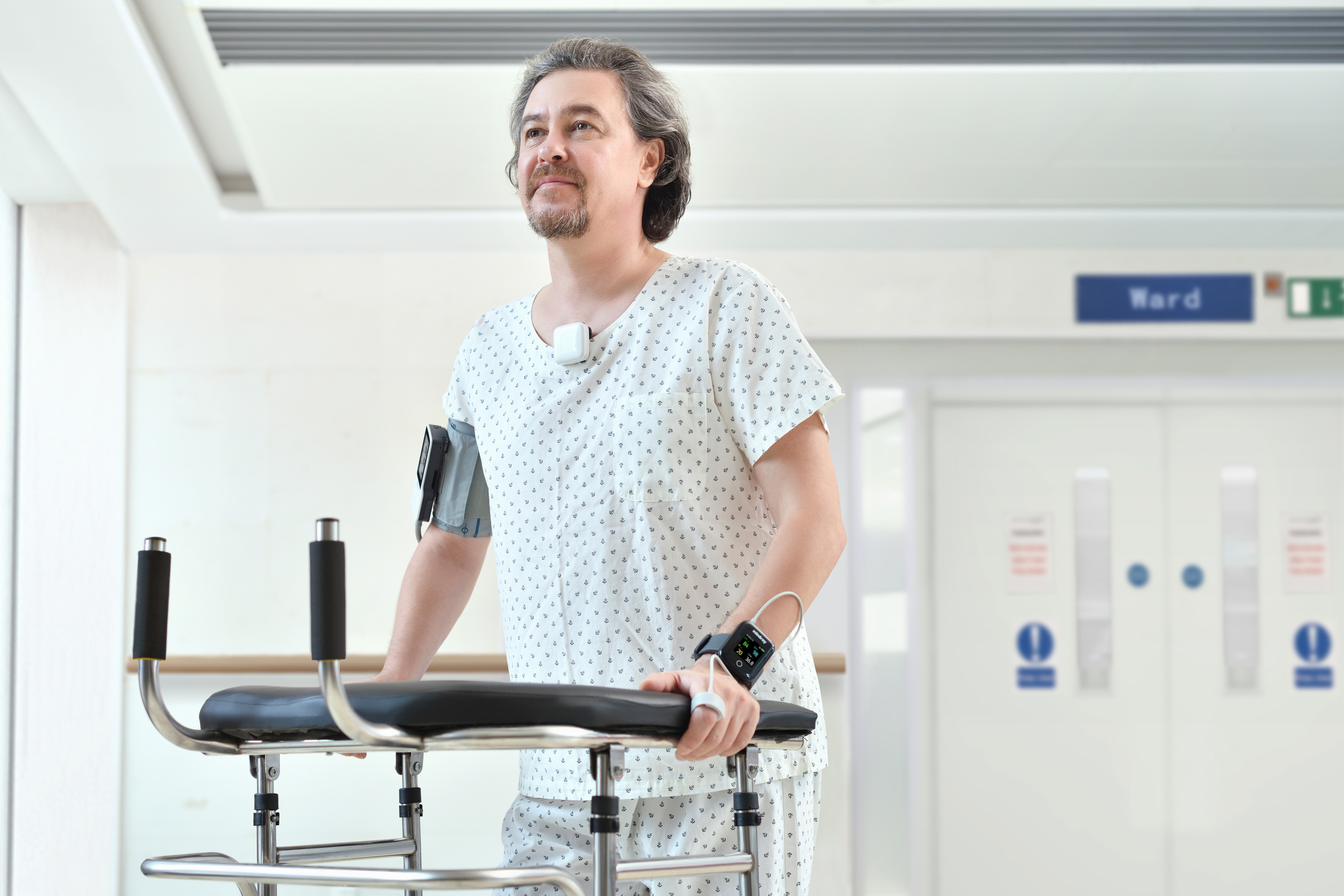 iF Design - mWear wearable patient monitoring system