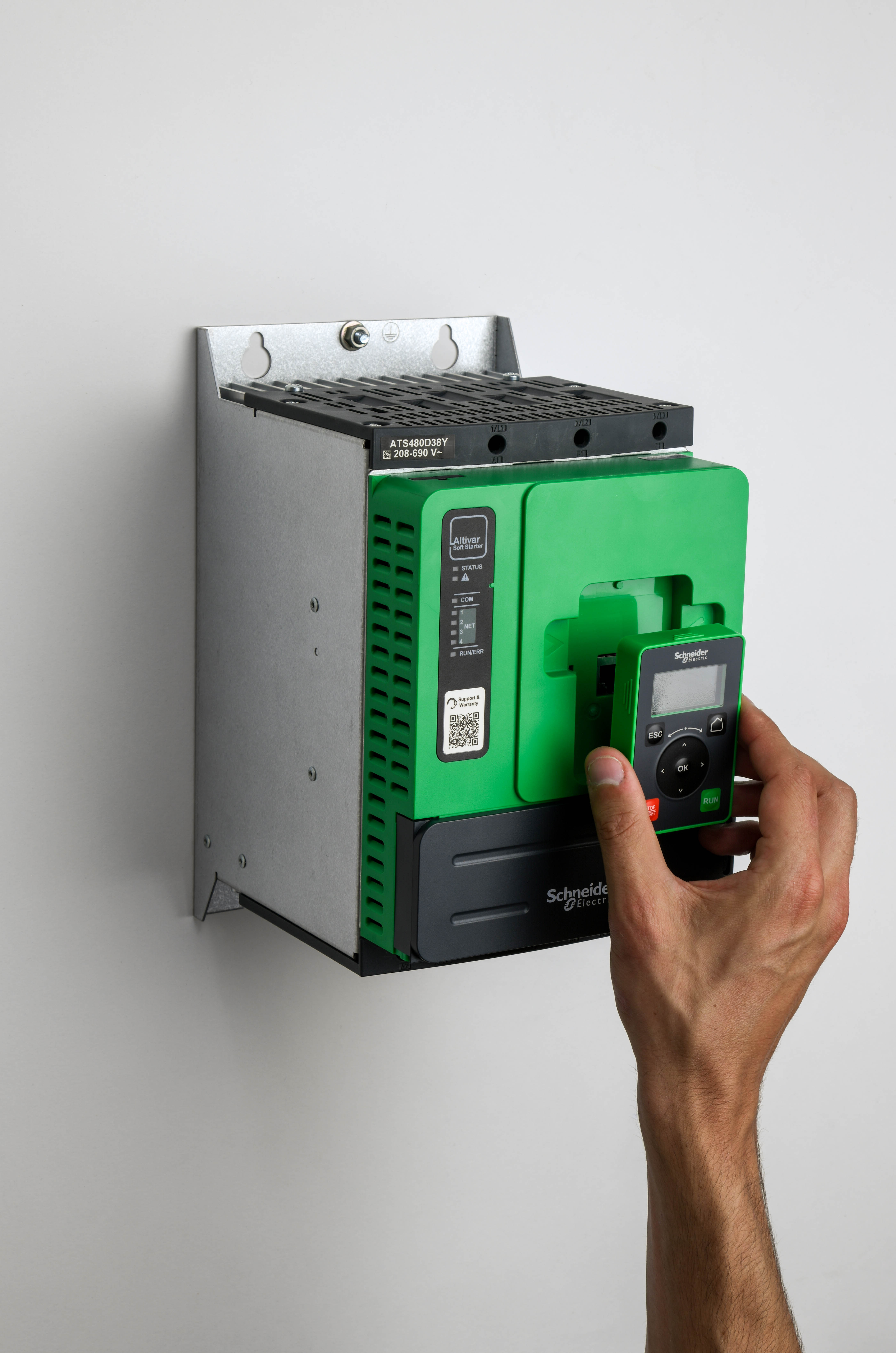 iF Design - ALTIVAR Soft Starter ATS480