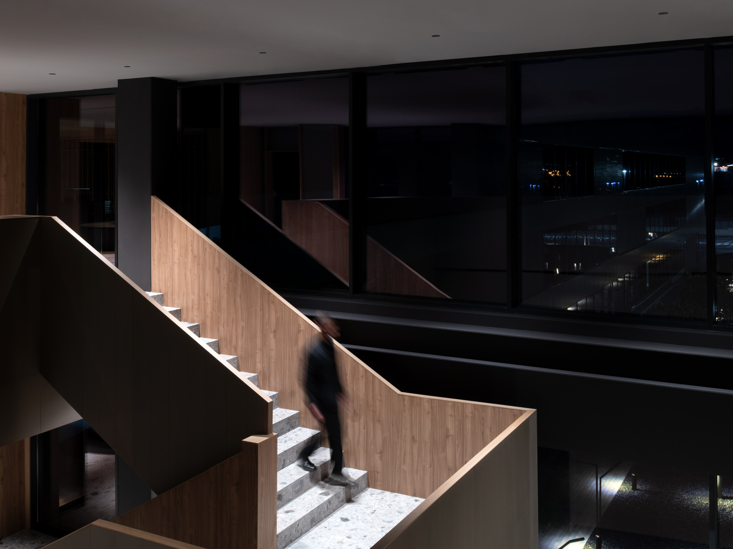 iF Design - Shot Light Big