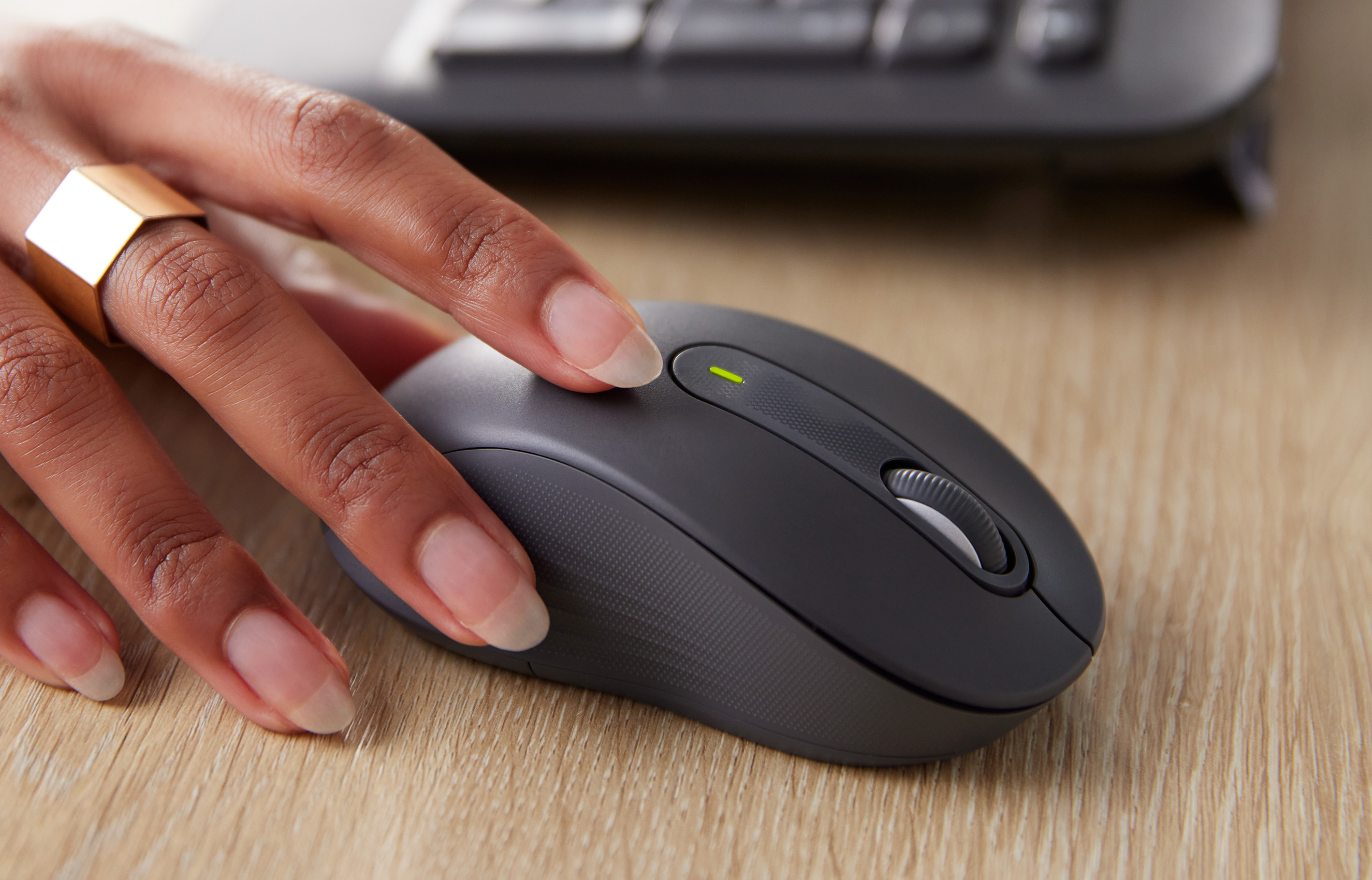 iF Design - Logitech Signature M650