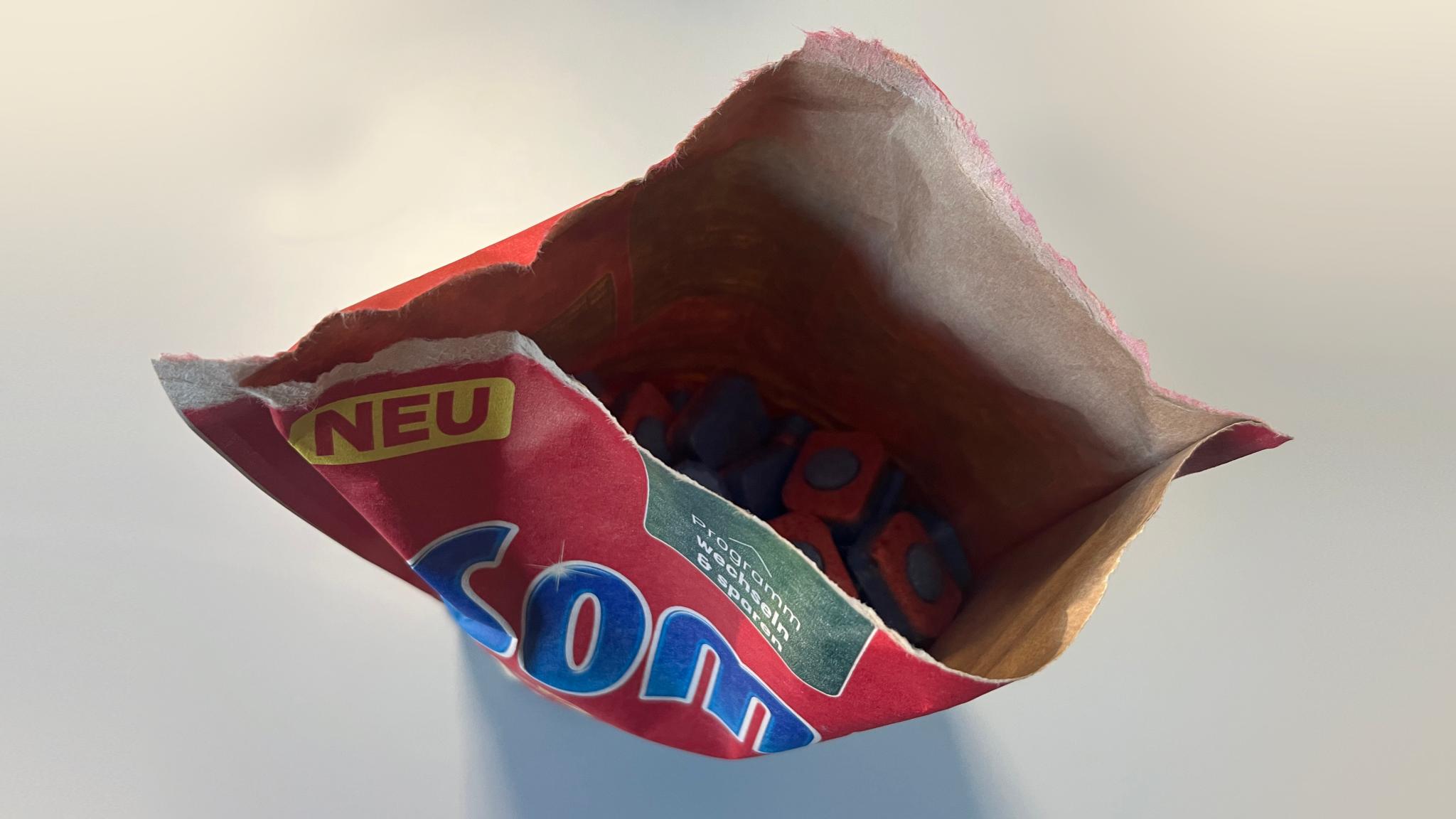 iF Design - Somat Gold paper doy