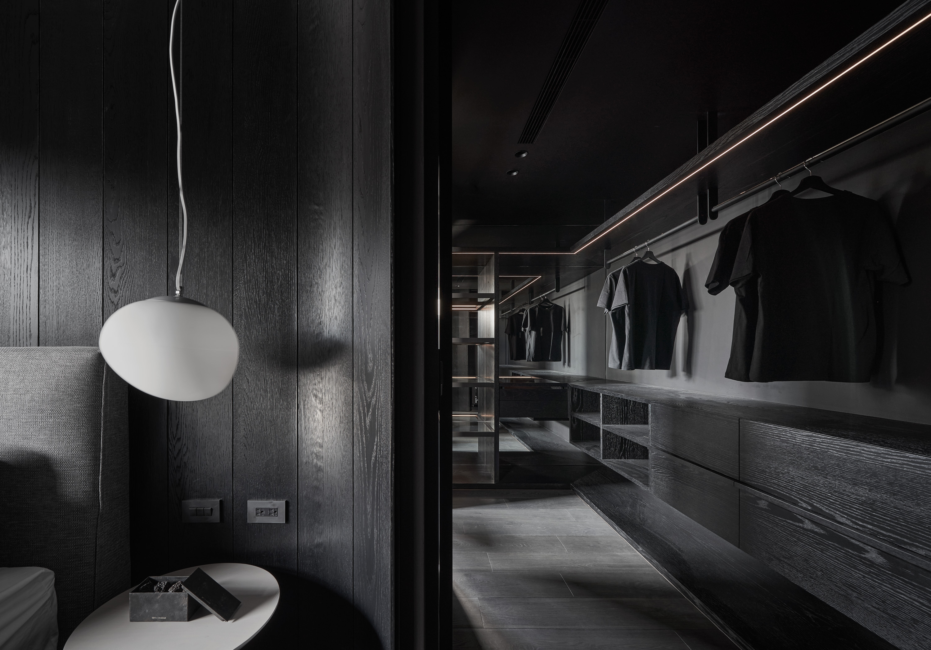 iF Design - Light and Dark