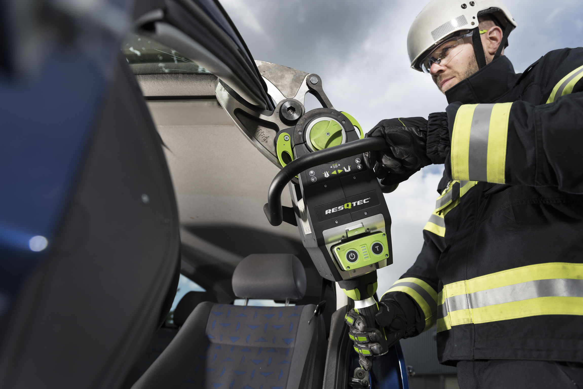 iF Design - RESQTEC P4